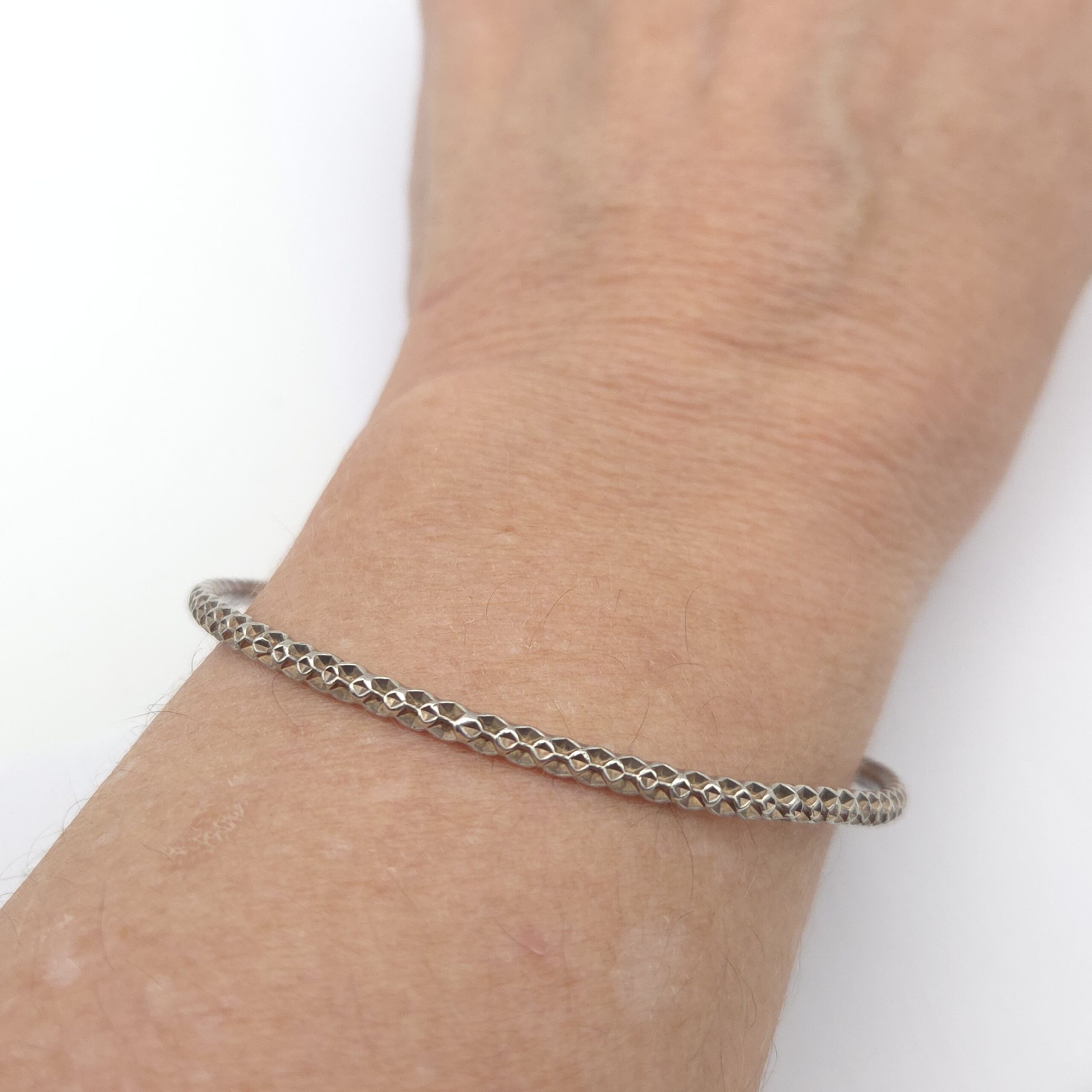 Victorian Charles Horner Bangle Chester Silver 1899 - Vintage Treasures UK
